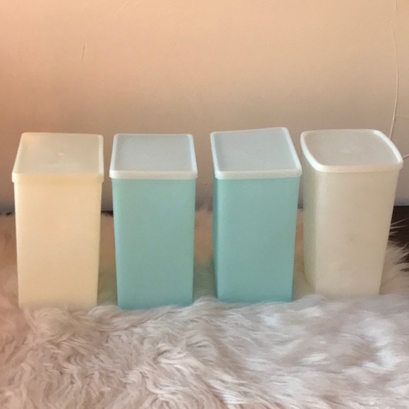 Tupperware | Kitchen | Vintage Tupperware 4 Storage Containers With ...